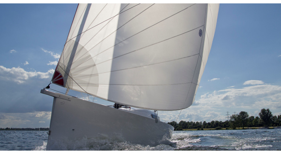 Genaker na jeziorze - czy warto? - Sail Service